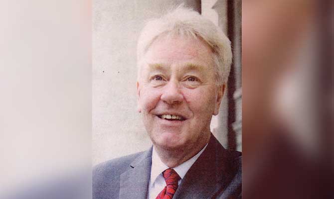 POWER STRUGGLE DIVIDES HUMANISTS - The Phoenix Magazine