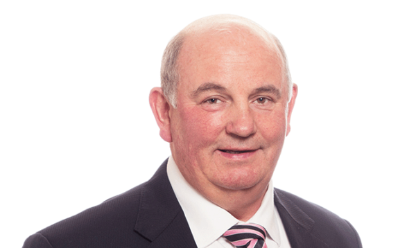 THE COMERS’ COURT OF KINGS - The Phoenix Magazine