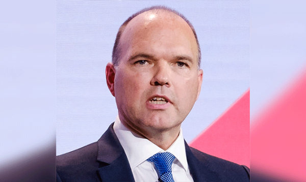 VODAFONE SHARES NOW READY TO DELIVER - The Phoenix Magazine