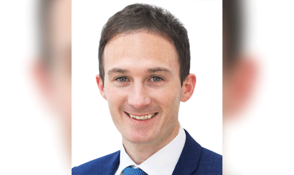 ALAN DILLON KEEPS TABS ON TUBS - The Phoenix Magazine