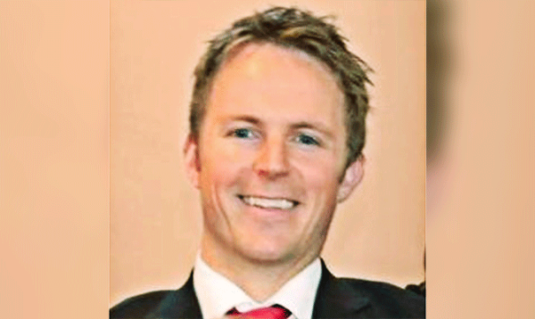 MAX’S BURNT BURGERS - The Phoenix Magazine