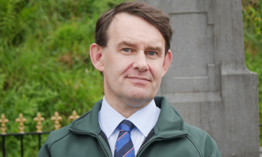 JUSTIN BARRETT RIDES ON - The Phoenix Magazine